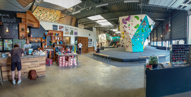 Review boulderhal Bruut Breda | Klimwinkel